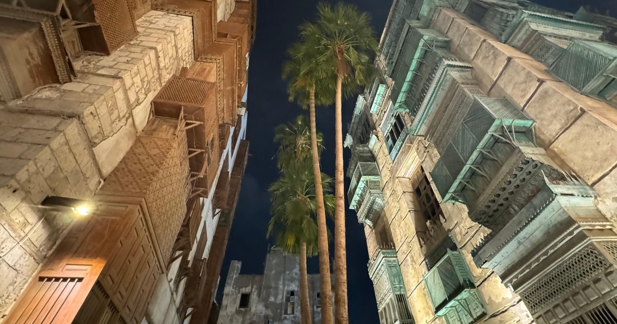 Jeddah: Al-Balad Old Town Historical City Guided Tour | GetYourGuide