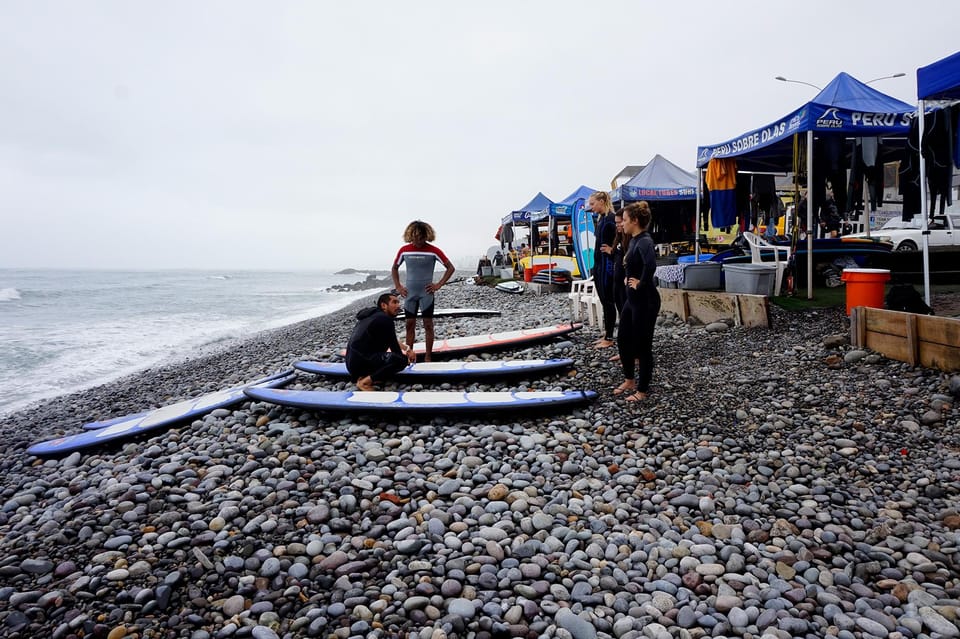 Lima: Surf en la costa de Lima | GetYourGuide