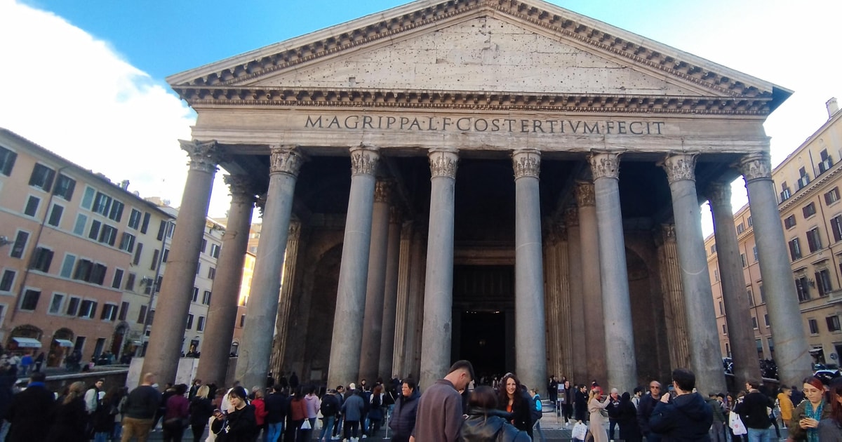 Tour storico a piedi nel pantheon con biglietti 8 pax | GetYourGuide