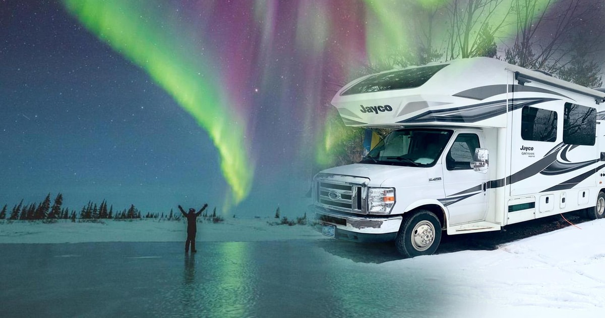 From Mississauga: 2-Day Muskoka Northern Lights RV Tour | GetYourGuide