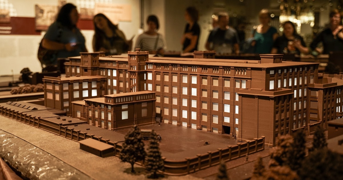Warsaw: Wedel Chocolate Factory Museum Guided Tour & Tasting | GetYourGuide