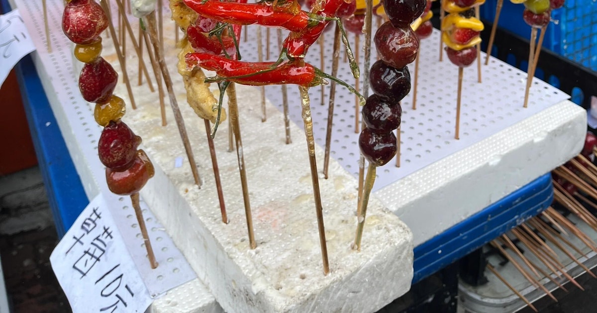 Harbin Essence: Hidden Alleys, Tanghulu Making & Cable Car | GetYourGuide