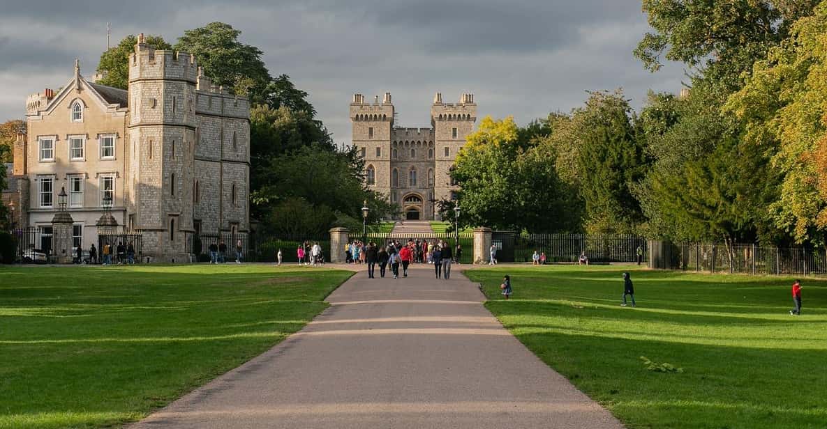 Royal Windsor Castle Tour Private including tickets | GetYourGuide