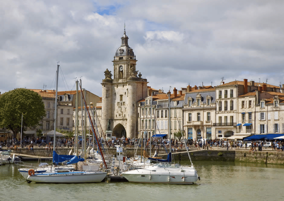 La Rochelle : Discovery Stroll and Reading Walking Tour | GetYourGuide