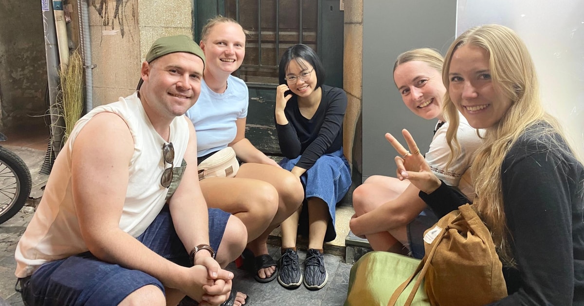 Hanoi: vegán helyi utcai ételek és a vonat utca | GetYourGuide
