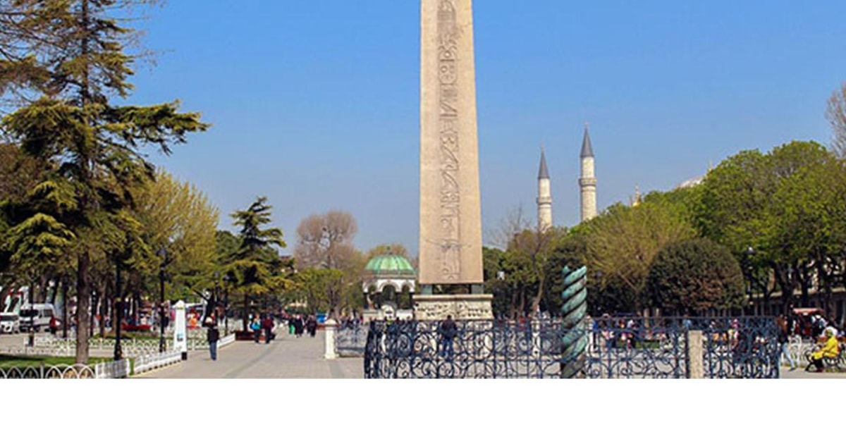 Low Budget: Best Of Istanbul Walking Tour | GetYourGuide