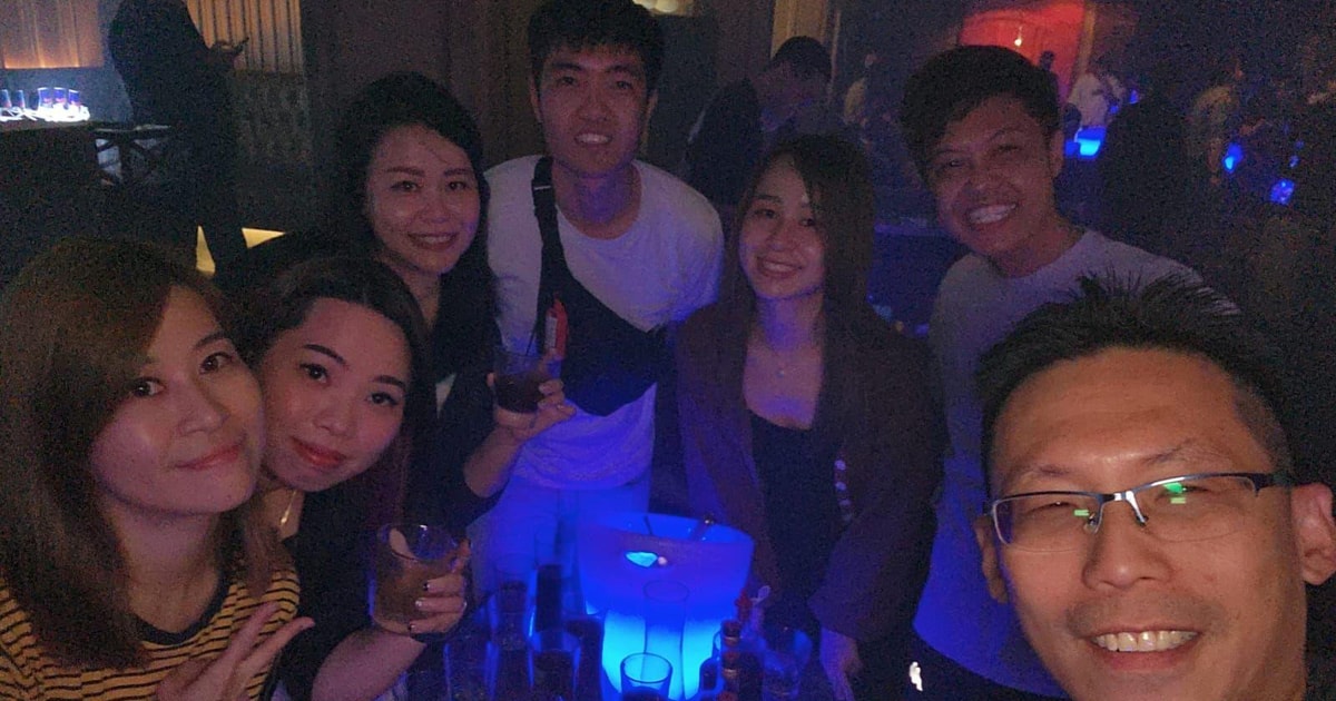Countdown Party Singapore Bespoke Pub Crawl | GetYourGuide