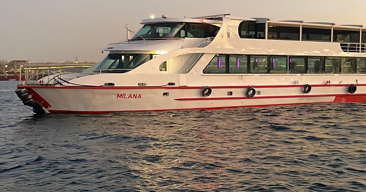 Istanbul: Princes Island Guided Two-Way Trip by Private Boat | GetYourGuide