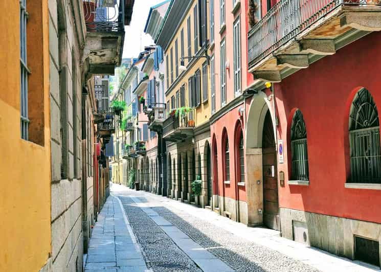 Explora la Galería de Brera y paseo guiado por el barrio de Brera ...