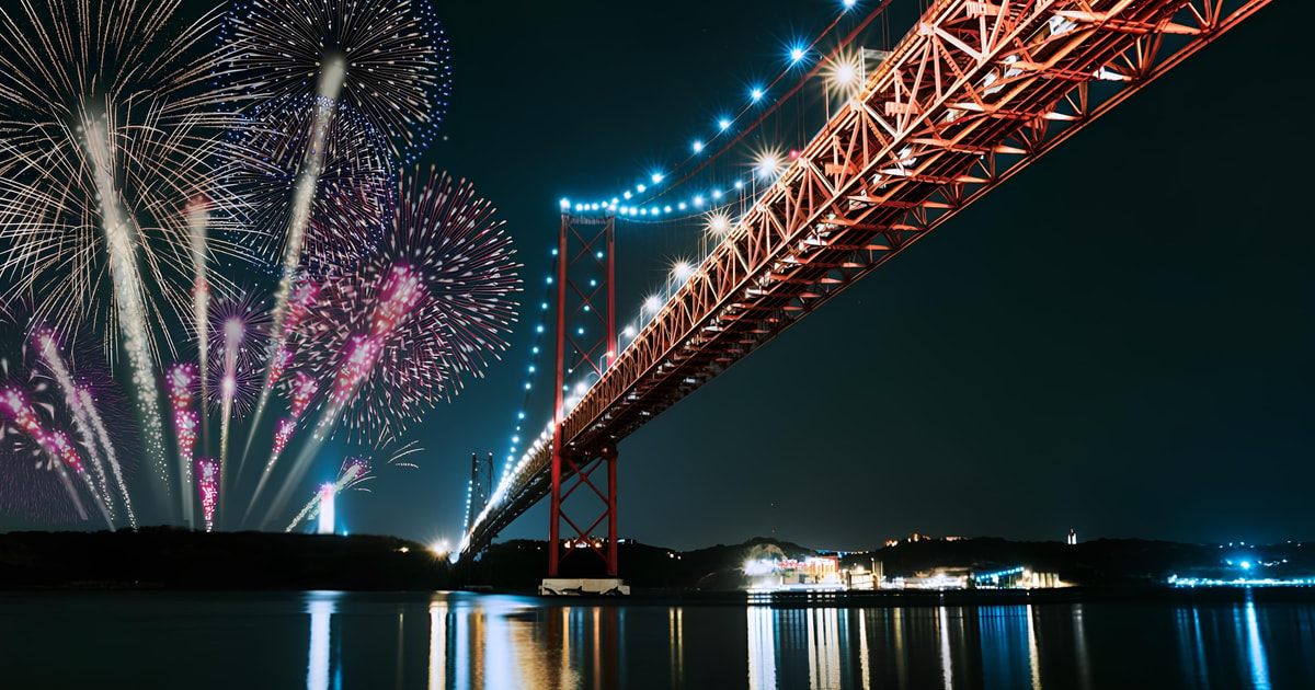 Lisbonne : Croisière sur le fleuve Tage à l'occasion du feu d'artifice ...
