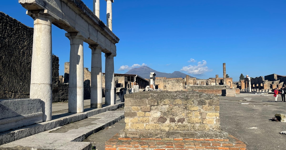 Pompeia: Tour guiado e ingresso sem fila | GetYourGuide