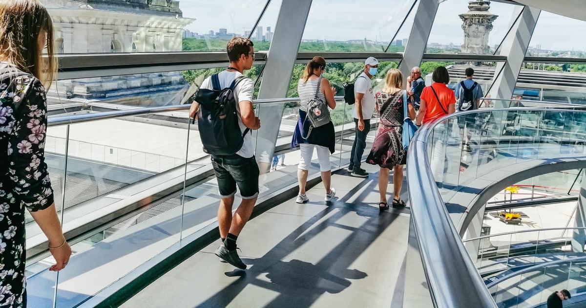 Berlin: Government Quarter Tour and Reichstag Dome Visit | GetYourGuide