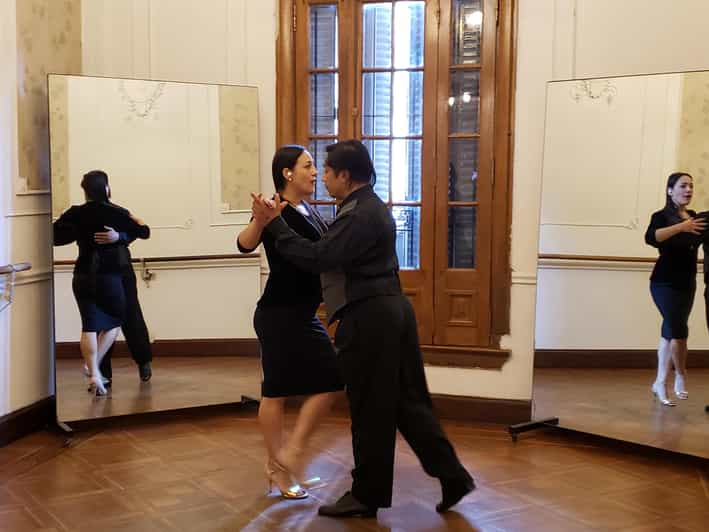 Buenos Aires: Group tango class with mate and snacks | GetYourGuide