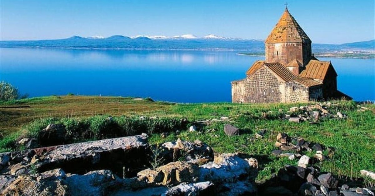Private tour to Noratus, Hayravank, Lake Sevan, Sevanavank | GetYourGuide