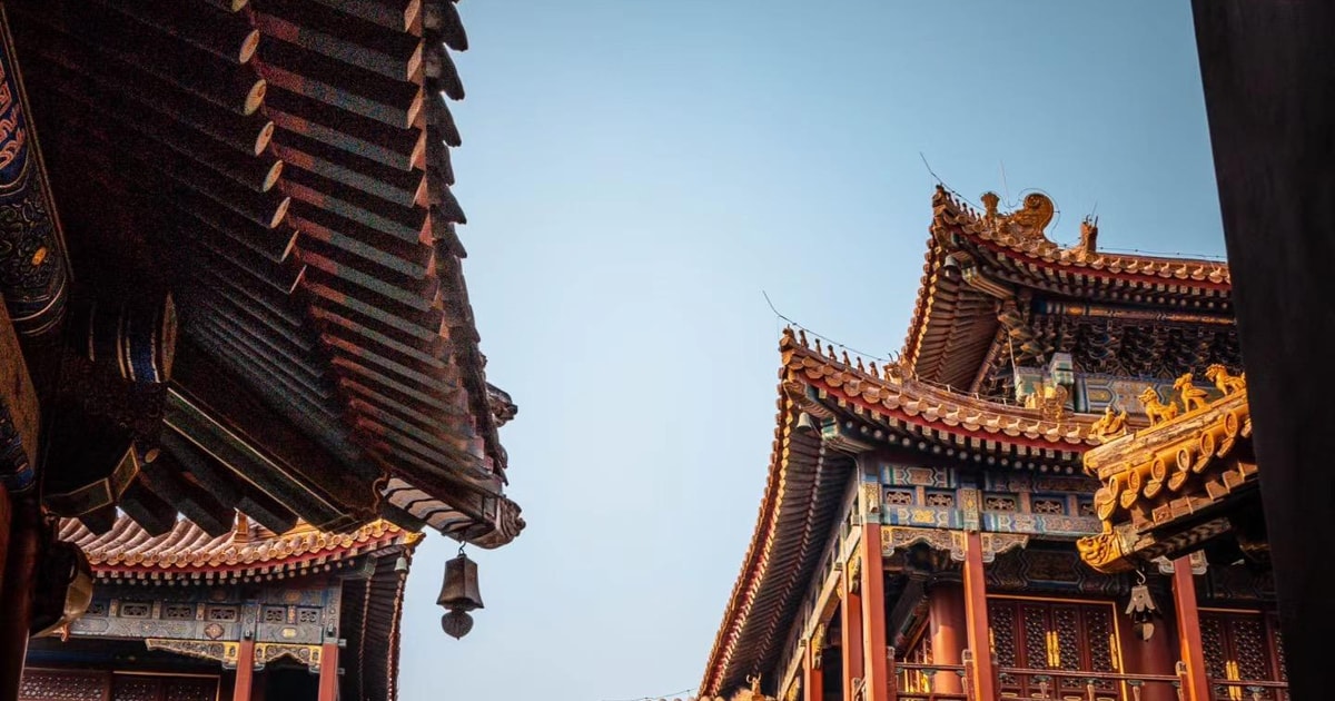 Beijing: Yonghe Lama Temple Tickets with guide (optional) | GetYourGuide
