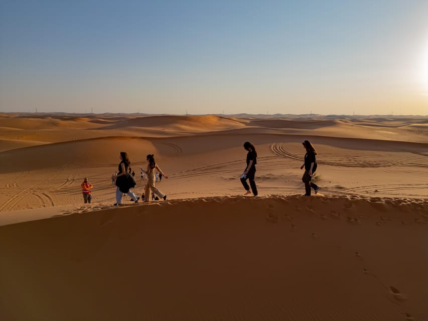 Riyadh: Red Sands Day Tour | GetYourGuide
