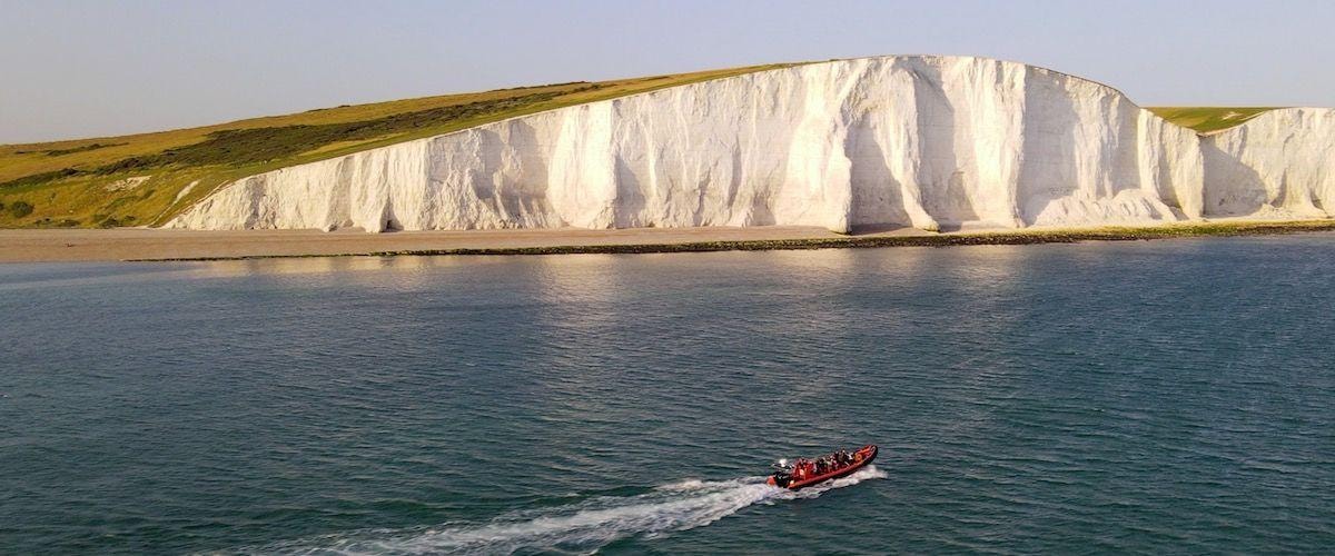Newhaven: Tour in barca delle Sette Sorelle e Birling Gap | GetYourGuide