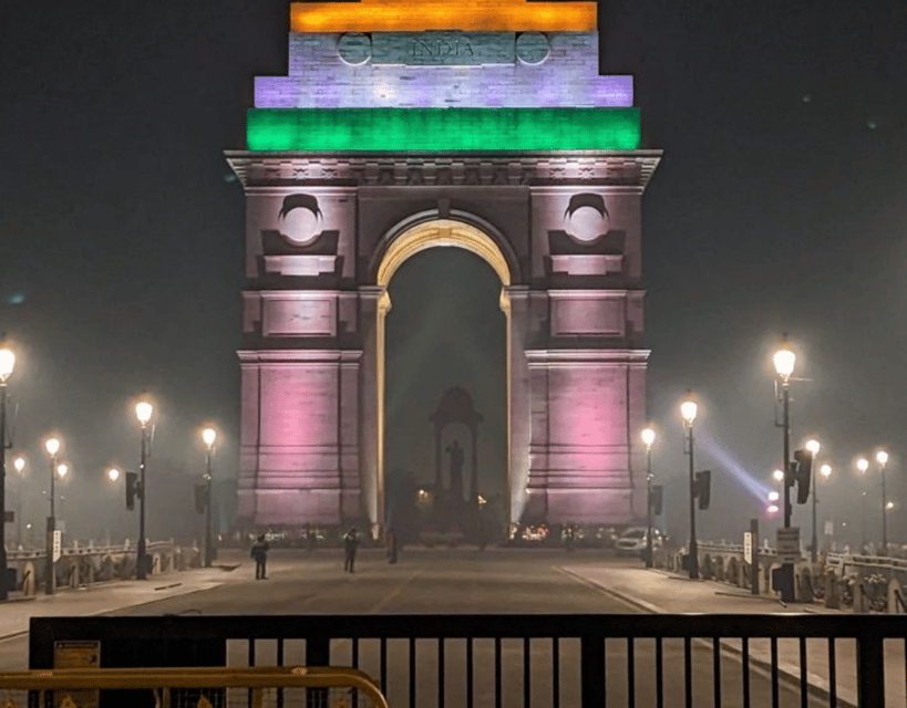 india gate night views | GetYourGuide