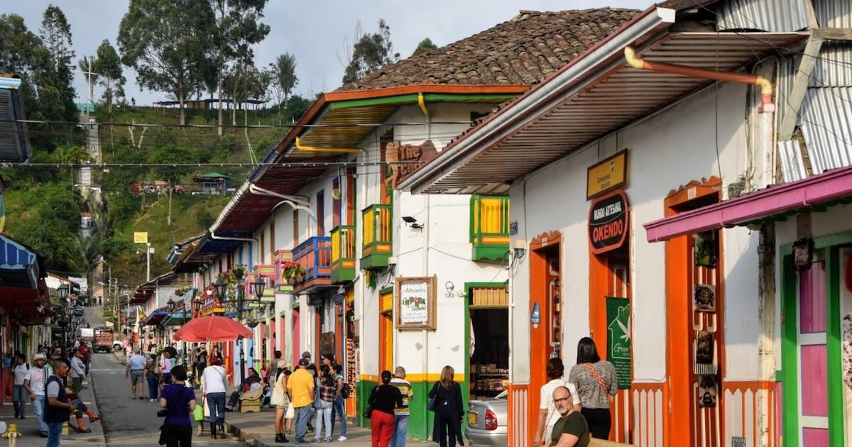 Salento: City tour + natureza | GetYourGuide