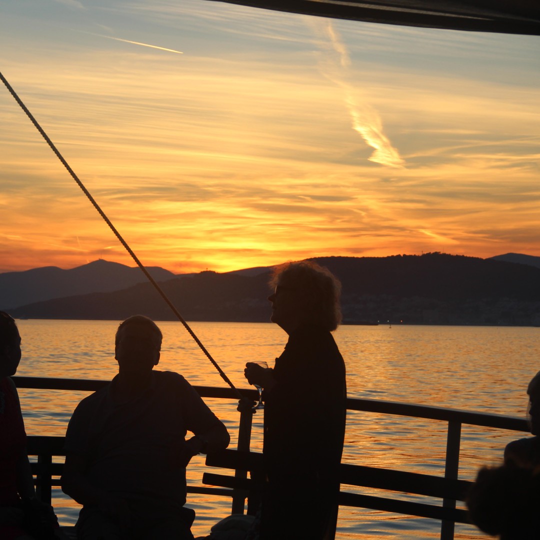 Split:Sunset Cruise with Live Music | GetYourGuide