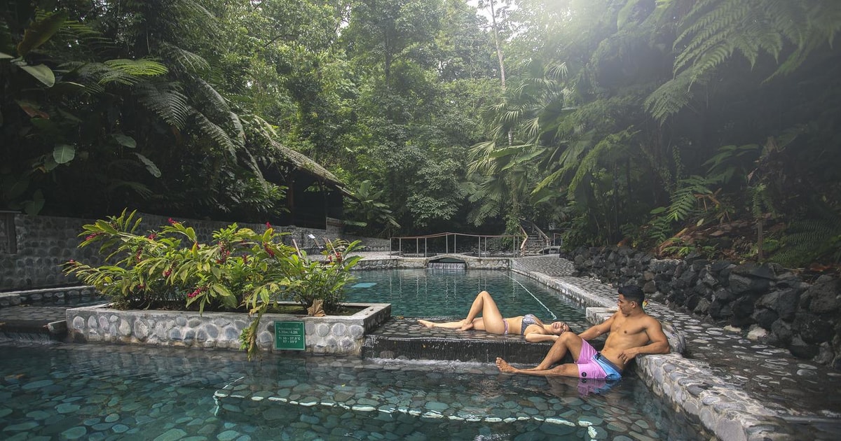 La Fortuna: Ecotermales Rainforest Hot Spring Day Pass | GetYourGuide