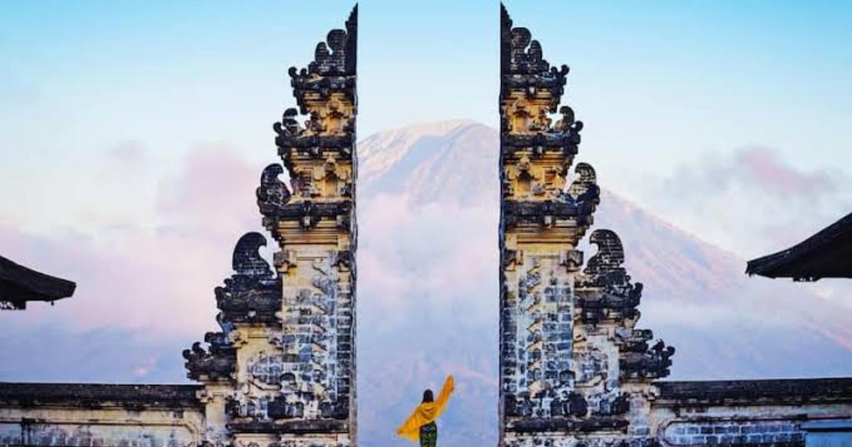 Bali; pura lempuyang, tirta gangga dan pura besakih trip | GetYourGuide