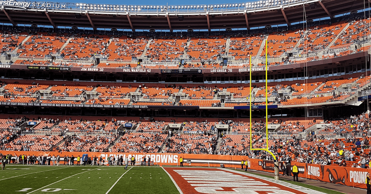 Partido de fútbol americano de los Cleveland Browns en el estadio de ...