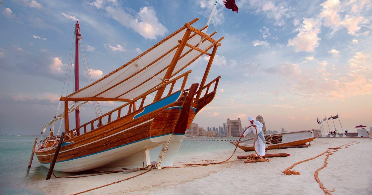 Doha: Dhow Ride, Museum of Illusions & Souq Tour | GetYourGuide