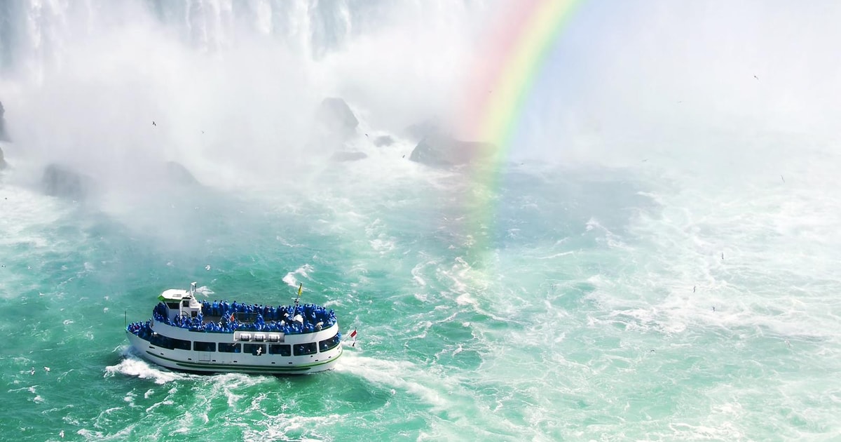 Von Toronto aus: Niagara Falls Bus Tour mit Bootstour | GetYourGuide