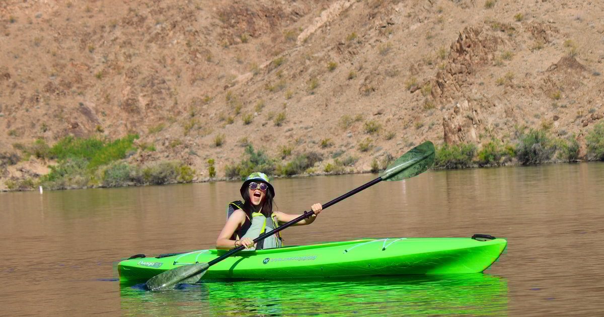 Från Las Vegas: Emerald Cave guidad kajak tur | GetYourGuide