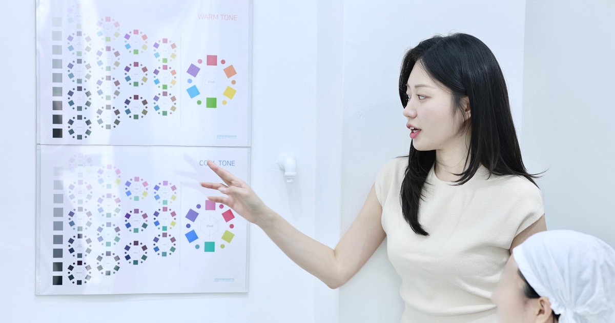 Seul: Analiza kolorów osobistych i makijaż w Hongdae | GetYourGuide