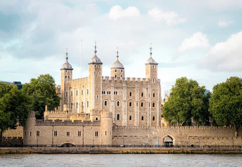 London: Grim Reaper Walking Tour | GetYourGuide