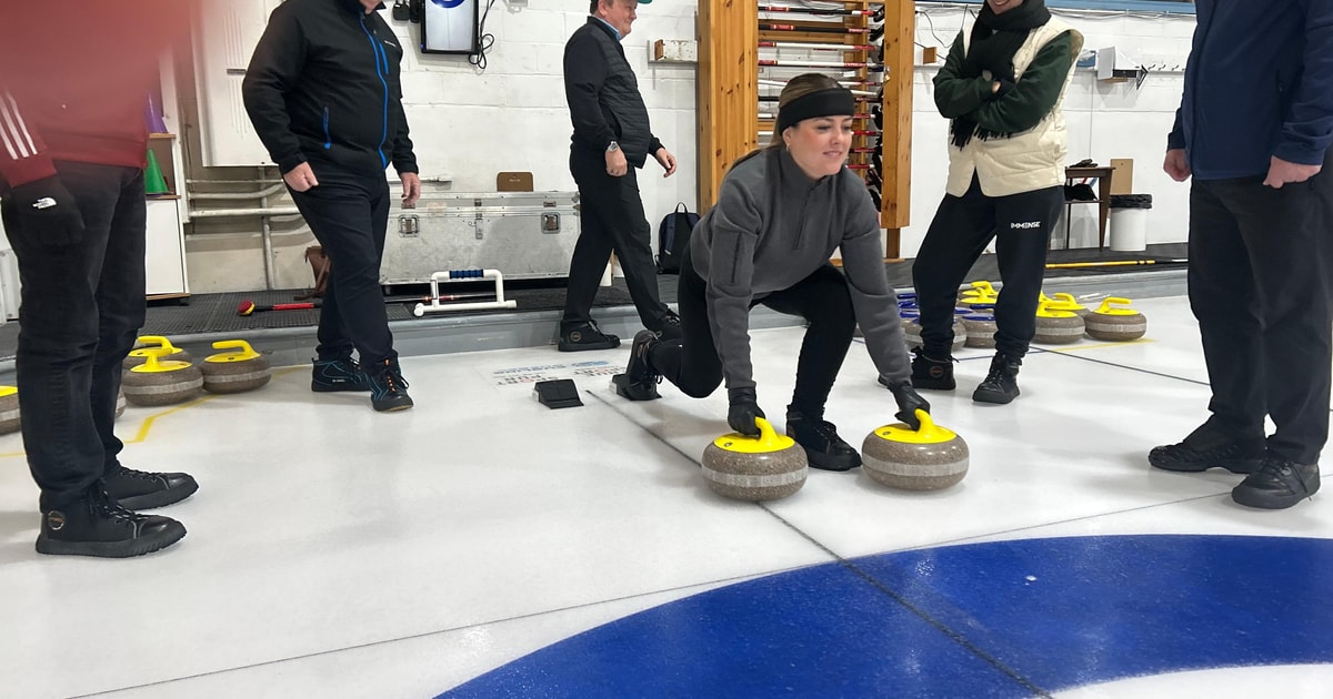 Montreal: Curling Experience with Coach and Equipment | GetYourGuide