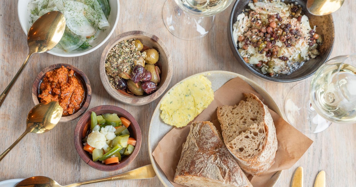 Barossa Long Lunch at Maggie Beer's Farm | GetYourGuide