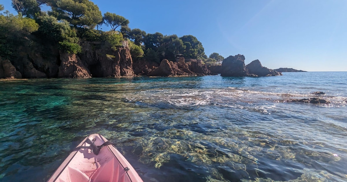 Roches Rouges d'Agay, Estérel Visita guiada en kayak | GetYourGuide