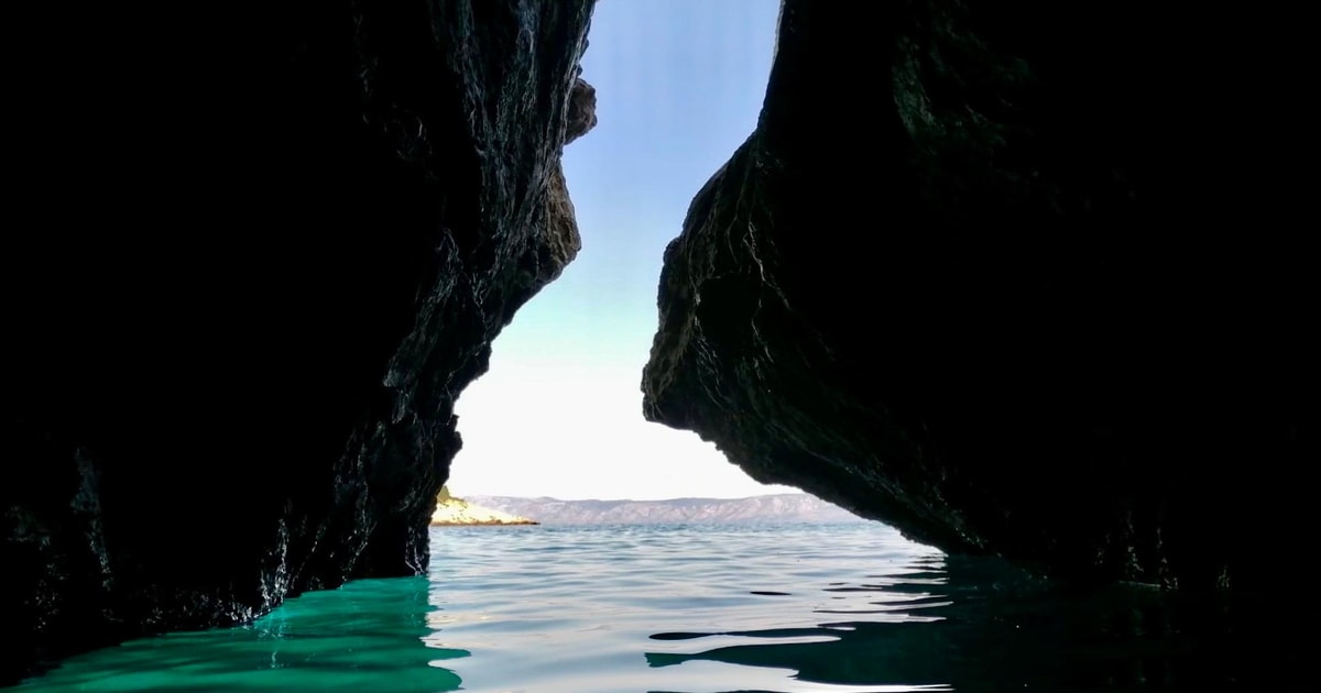 Makarska: Hidden Cave, Cliff Jumps & Blue Lagoon (3 Islands) | GetYourGuide