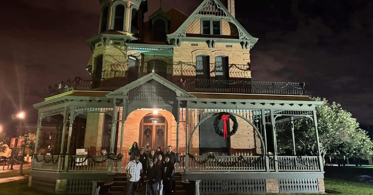 Phoenix History, Mystery and Ghosts | GetYourGuide