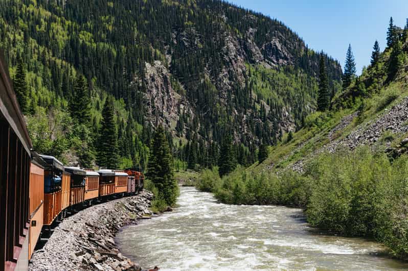 Durango: Round-Trip Train Ticket to Silverton | GetYourGuide