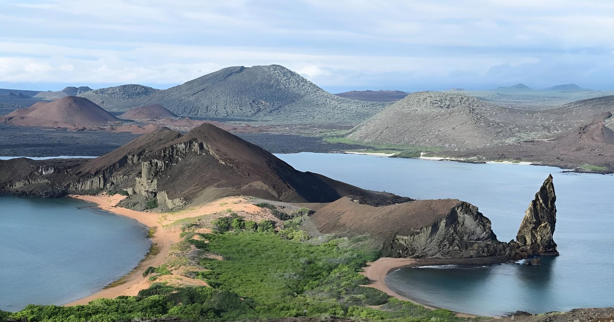 Het meest gefotografeerde eiland van de archipel: Bartolome Island ...