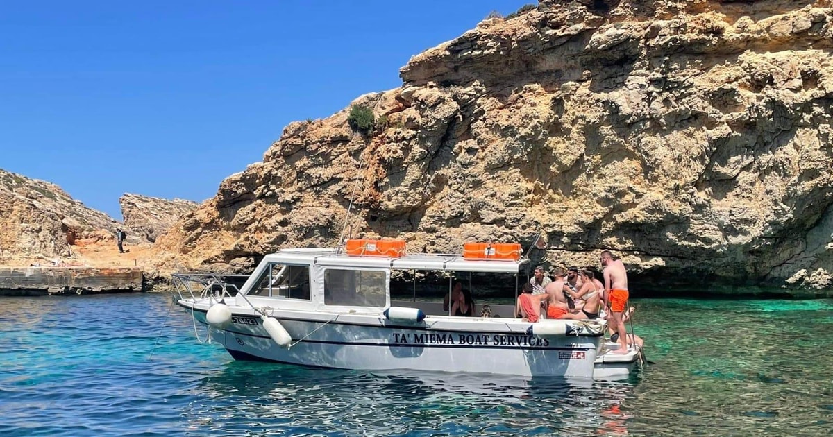 Comino: Excursiones privadas en barco, paradas para nadar y visitas a cuevas | GetYourGuide