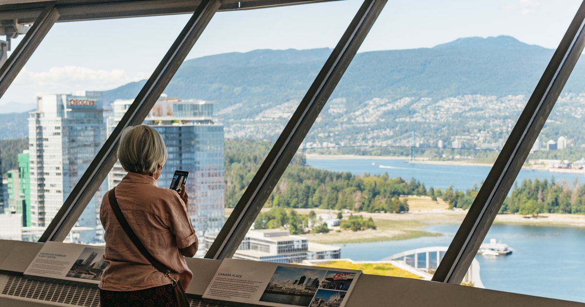 Vancouver: Entry Ticket for the Vancouver Lookout | GetYourGuide