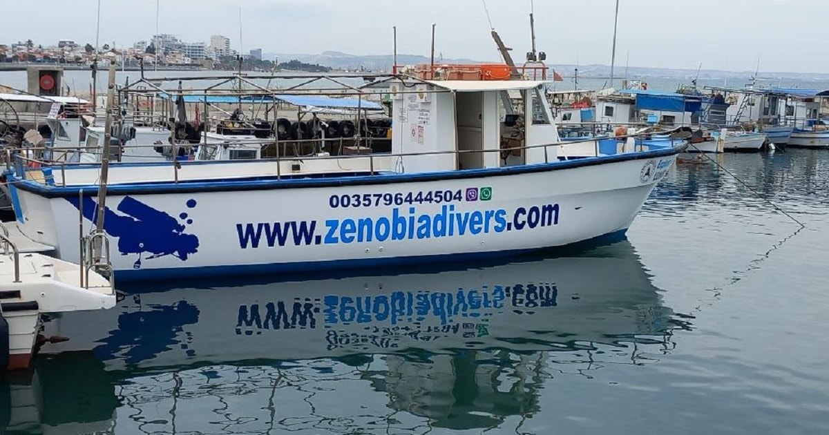 Larnaca: Zenobia kvalificerede dykkere | GetYourGuide