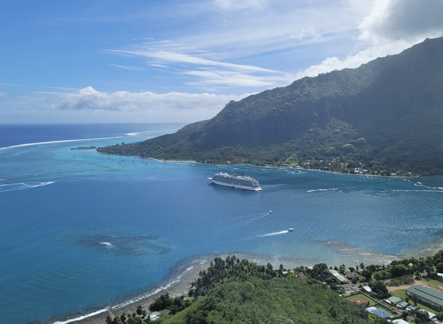 Moorea Cruise Ships 4x4, Belvedere Magic mount PRIVATE Tours | GetYourGuide