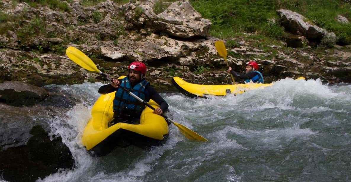 Ebro River: Canoe-raft Ebro river. Alto Ebro | GetYourGuide