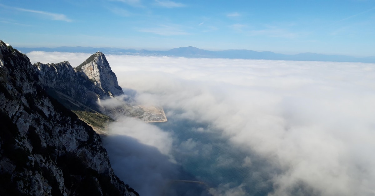 Upper Rock Walking Tour | GetYourGuide