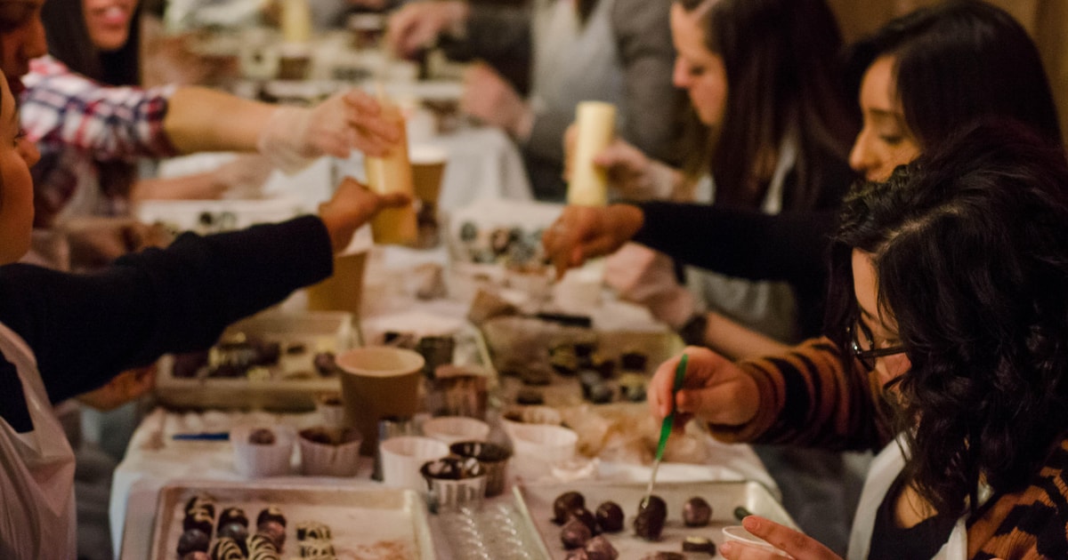 Hamilton: Classic Chocolate Making Workshop | GetYourGuide