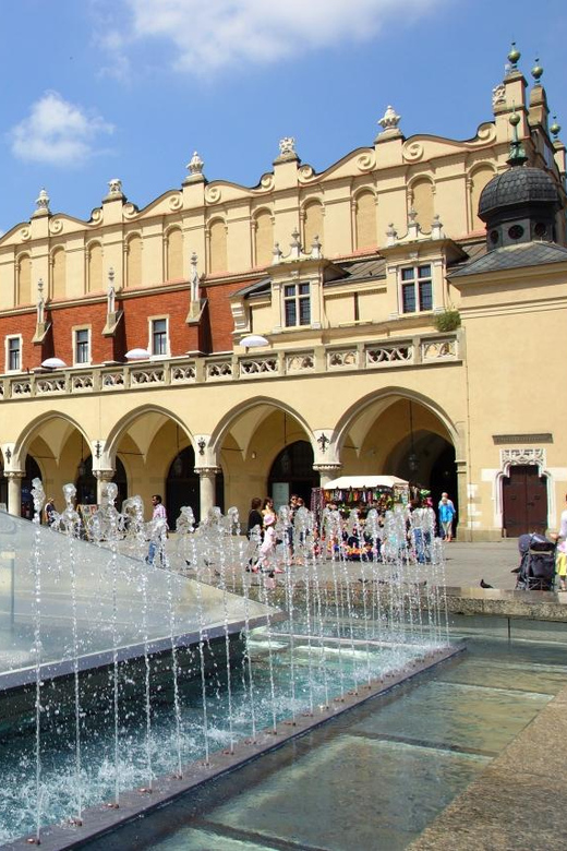 Rynek Underground, Wawel Castle and Cathedral Guided Tour | GetYourGuide