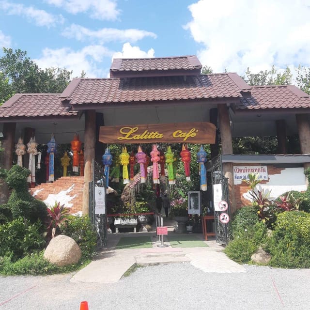 Chiang Rai White & Blue & Sang Kaew Phothiyan & Lalitta Cafe | GetYourGuide