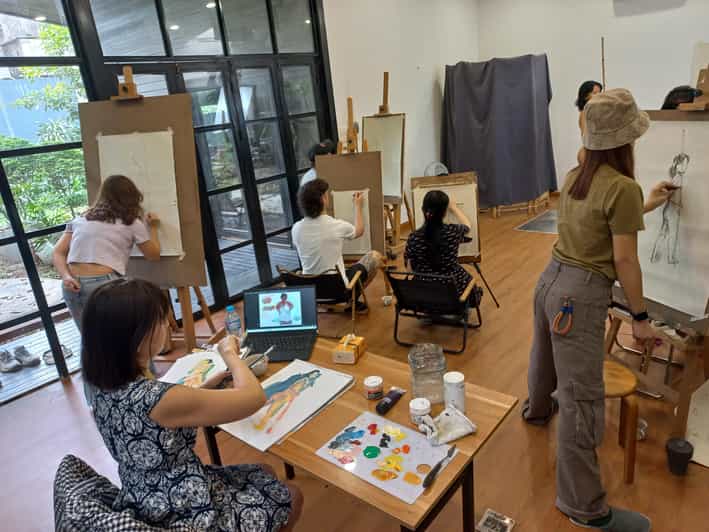 Hanoi: Life Model Drawing Workshop | GetYourGuide