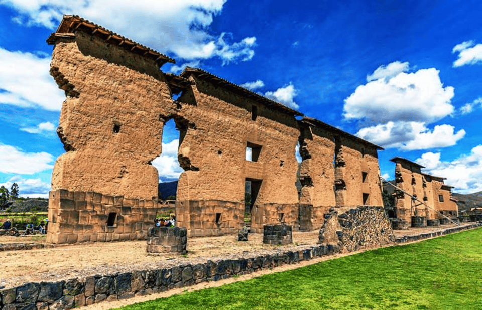 Cusco'dan Puno'ya Otobüsle Her Şey Dahil Tam Gün Gezisi | GetYourGuide